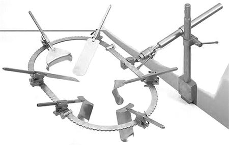 Bookwalter Surgical Retractor Set - Surgical Retractors and Hooks ...